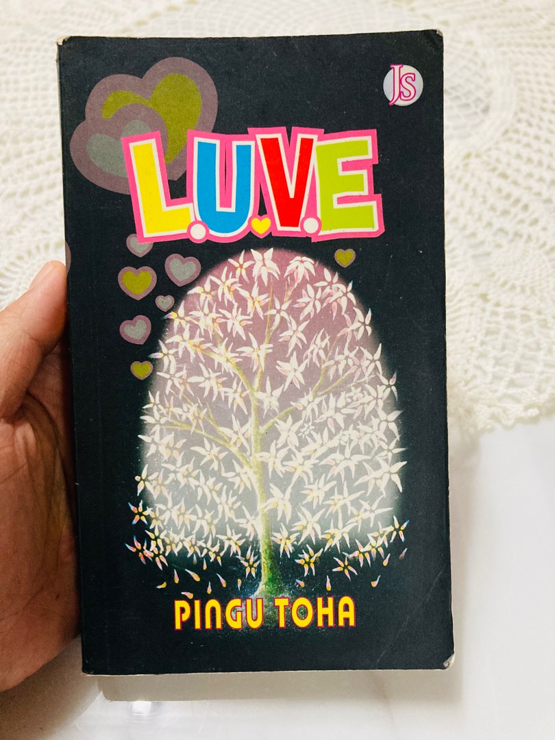 Pingu toha - LUVE, Hobbies & Toys, Books & Magazines, Storybooks on ...