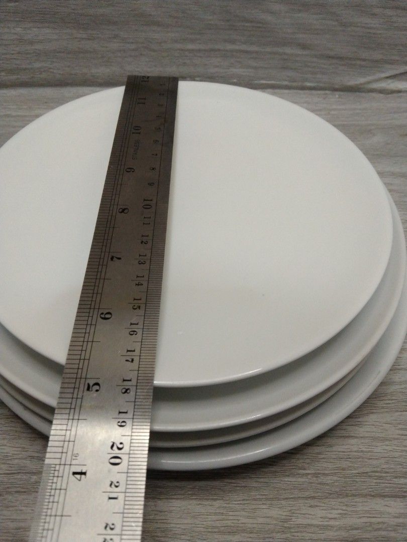 Piring campur ukuran sedang, Kitchen & Appliances di Carousell