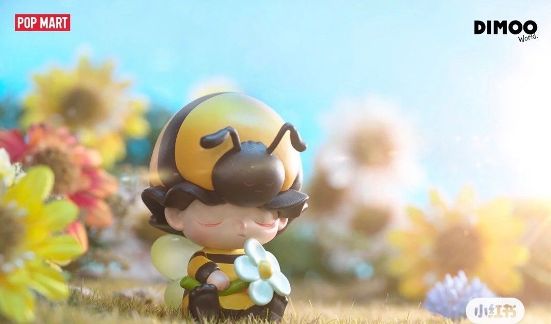 Popmart Dimoo Forest Night (Little Bee), Hobbies & Toys, Toys & Games ...