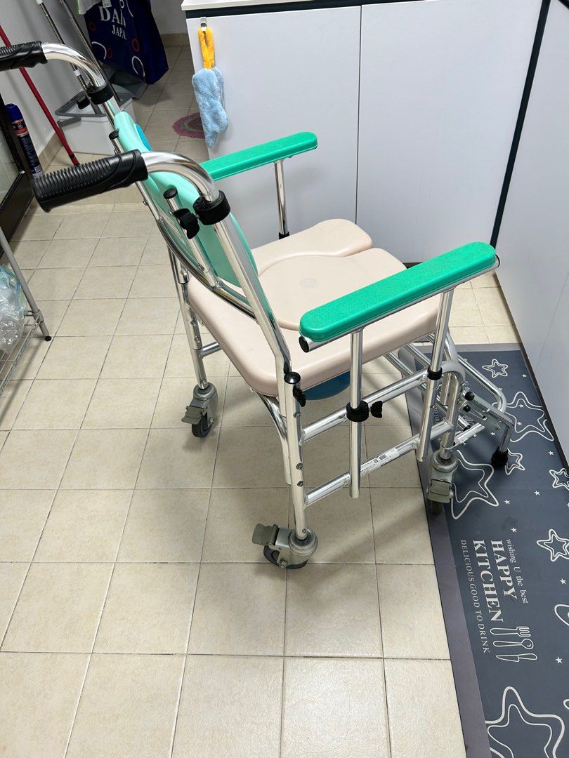 Portable potty wheelchair for adult, Health & Nutrition, Assistive ...