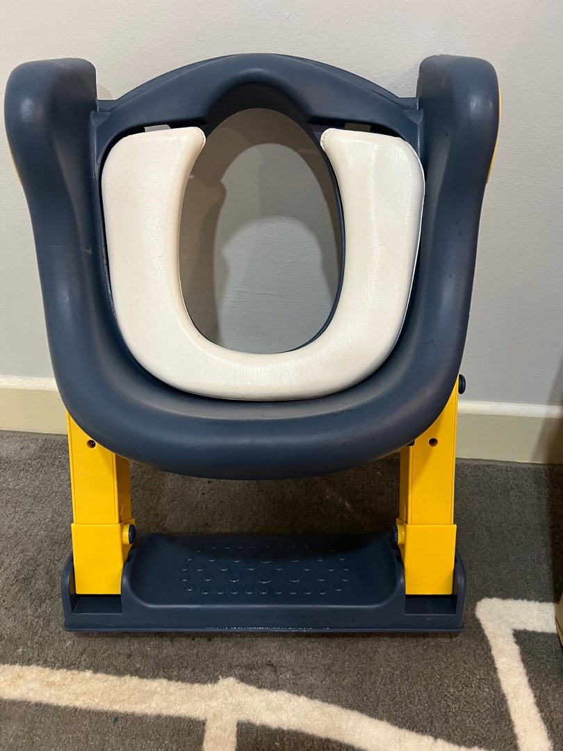 Potty with ladder, Babies & Kids, Bathing & Changing, Toilet Training ...