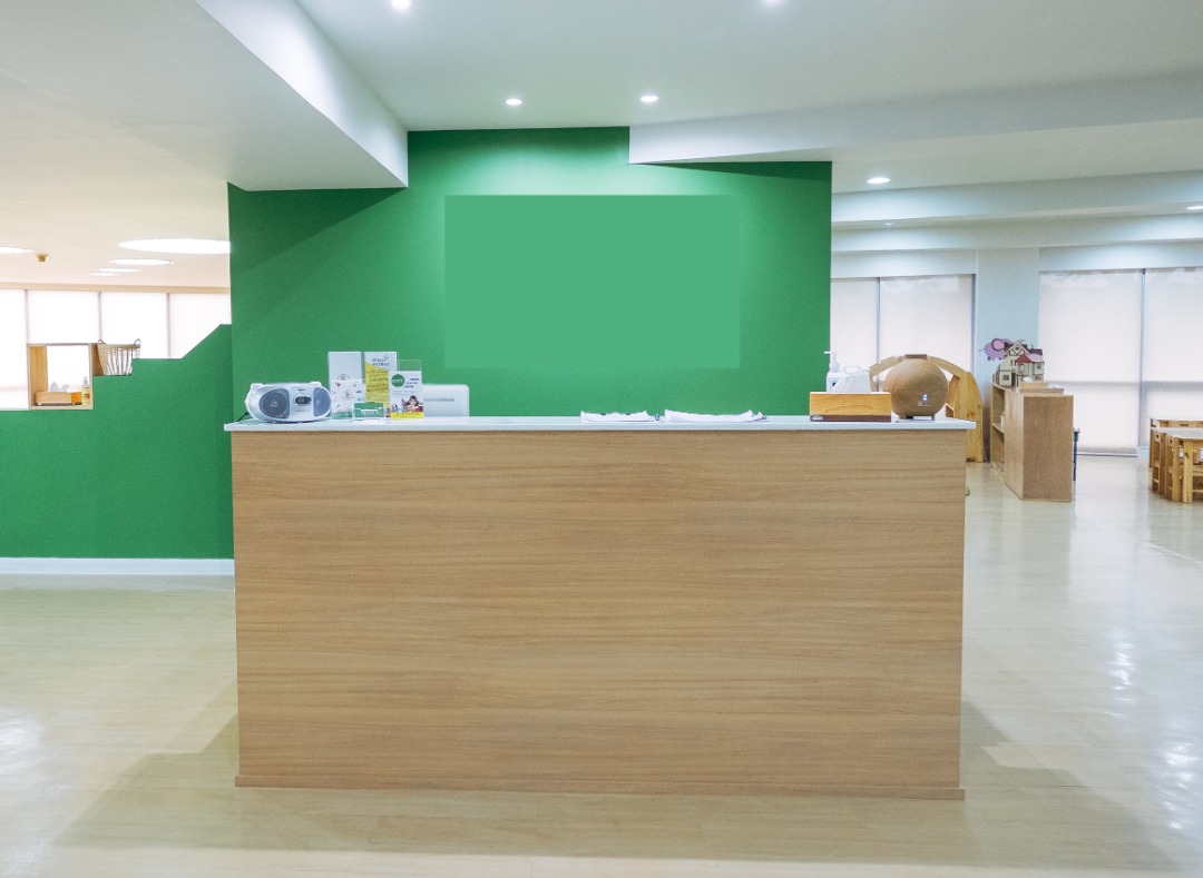 Reception Counter, Furniture & Home Living, Office Furniture & Fixtures ...