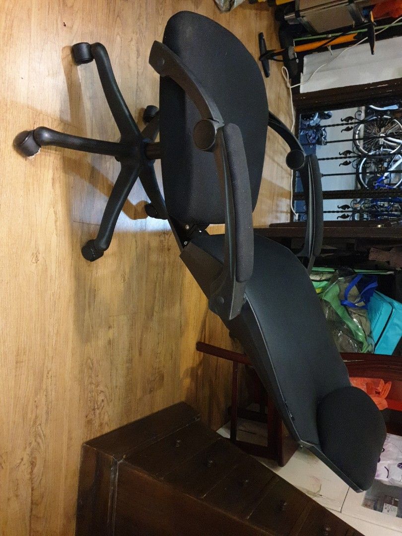 Relax Office Chair, Furniture & Home Living, Furniture, Chairs on Carousell