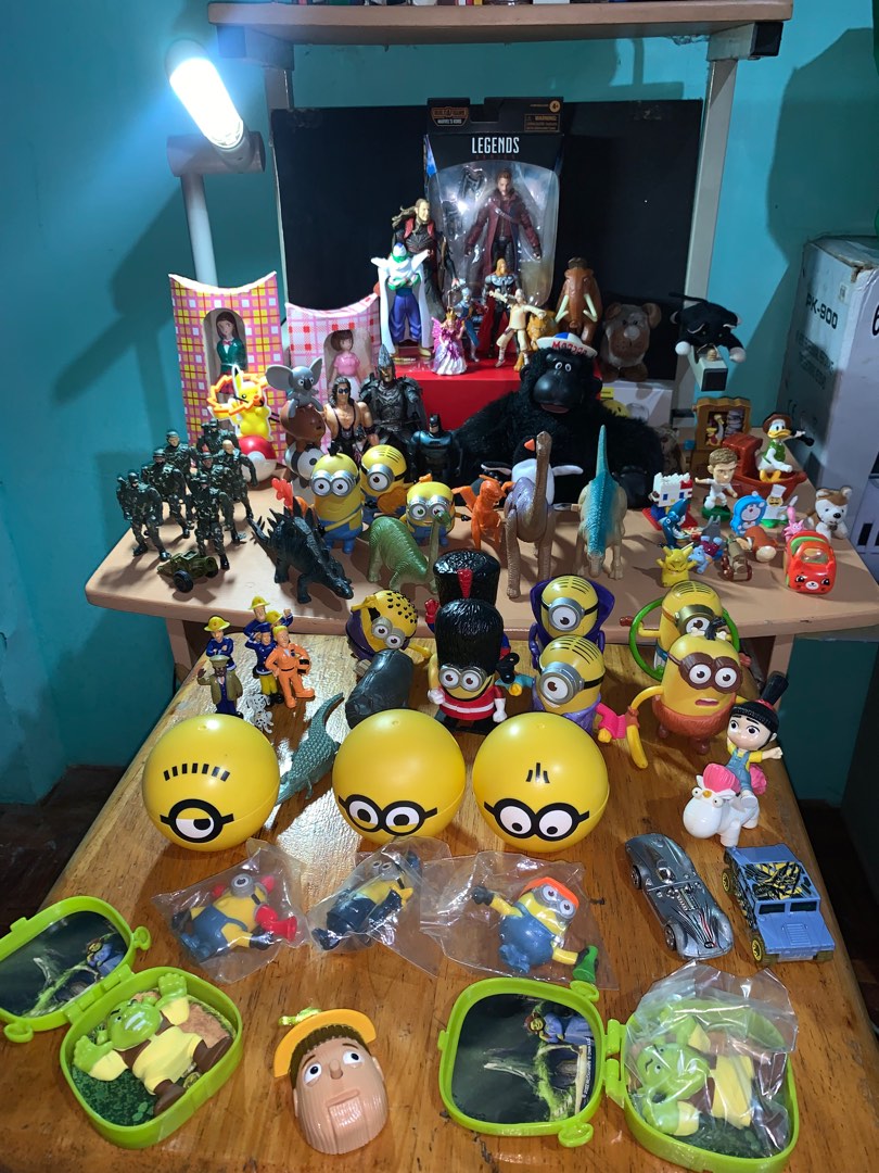 TAKE ALL Assorted Toys Marvel Legends Star lord, Ice Age, Dinosaurs ...