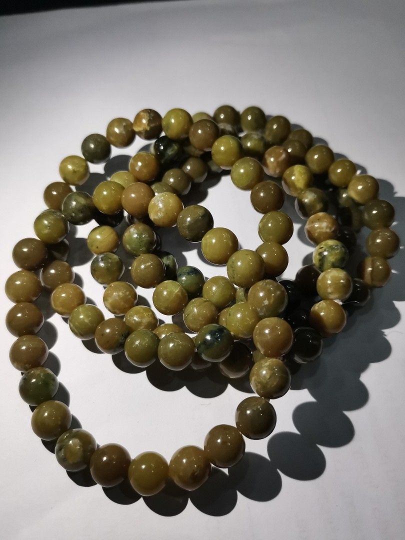 Serpentine jade, Women's Fashion, Jewelry & Organisers, Bracelets on ...