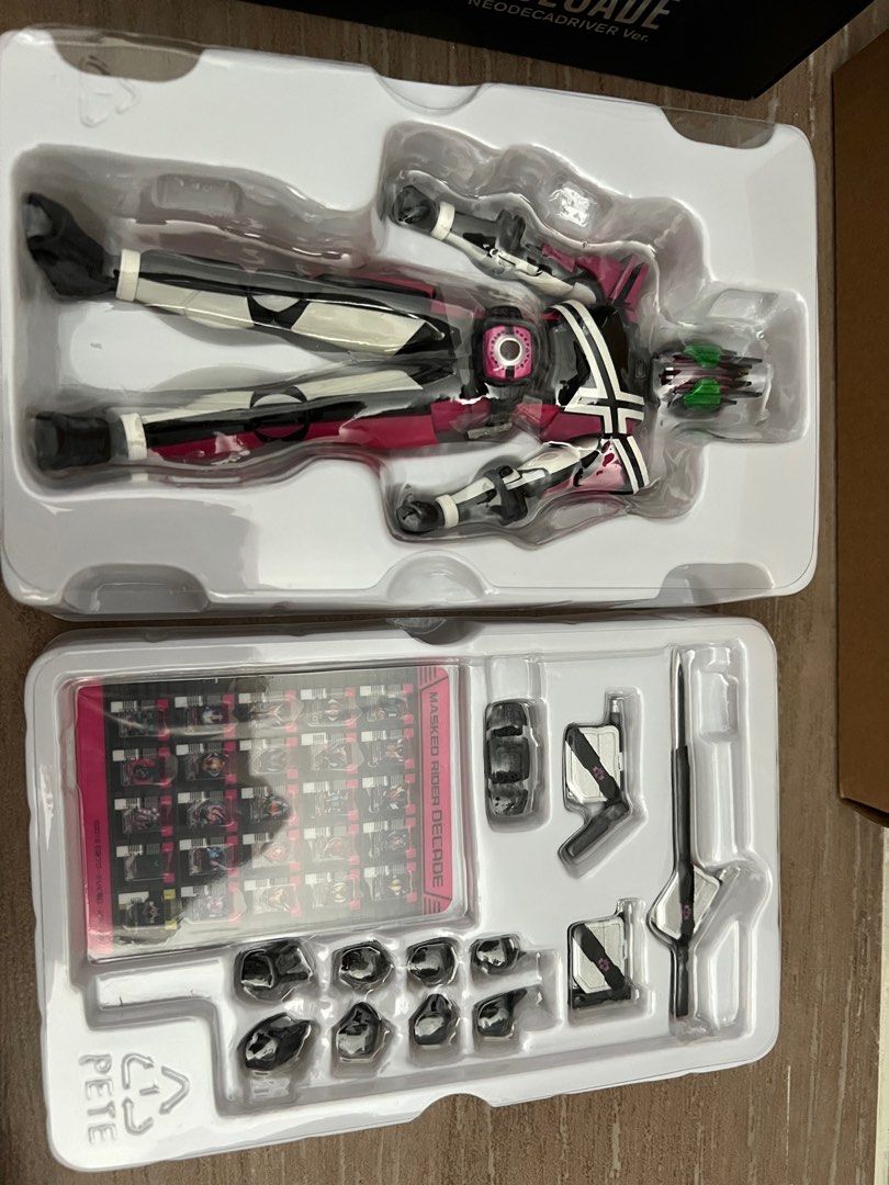 SHF 真骨雕 neo decade & decade complete form, 興趣及遊戲, 玩具 & 遊戲類 - Carousell