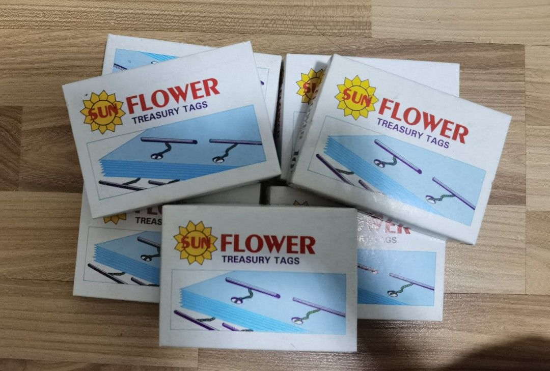 Sunflower treasury tag, Hobbies & Toys, Stationery & Craft, Stationery ...