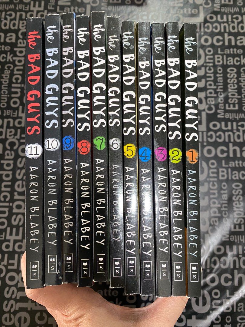 The Bad Guys (11 book set) by Aaron Blabey, Hobbies & Toys, Books ...