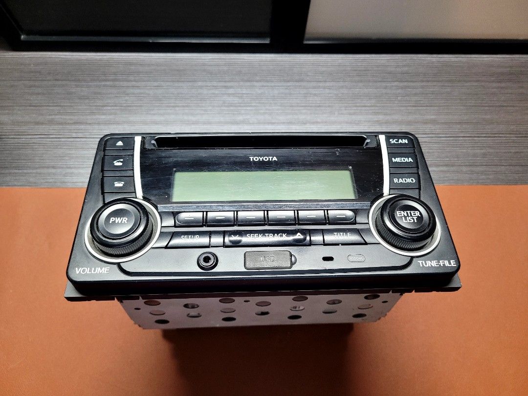 Toyota Fortuner or Hilux 2004-2010 Fujitsu Ten 2 Din Car Stereo OEM ...
