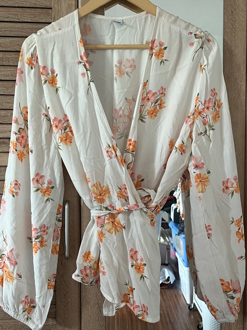 Wrap around top, Women's Fashion, Tops, Blouses on Carousell