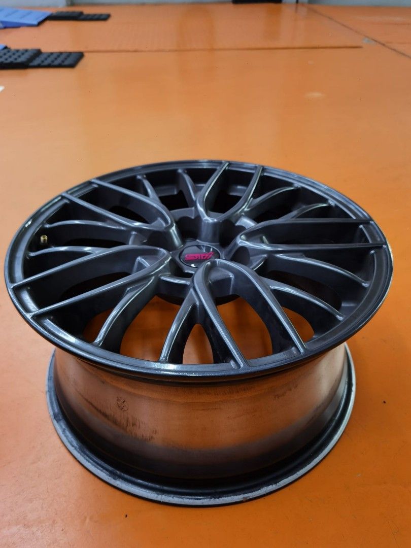 18inch subaru STi rims . Original. T52, Car Accessories, Tyres & Rims ...