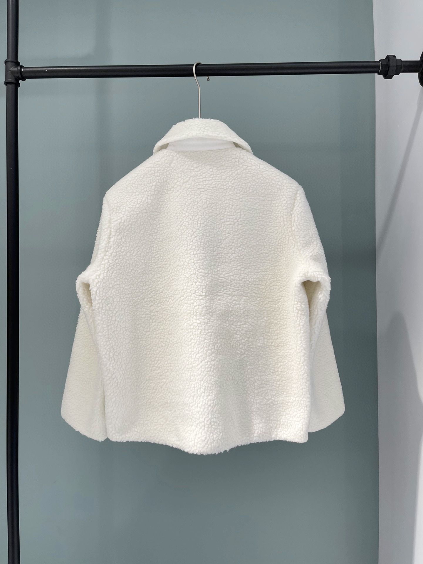 Authentic Burberry Teddy Plush Logo Jacket, Women's Fashion, Coats ...