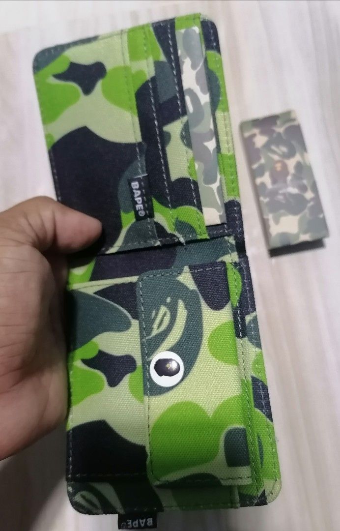 Bape bifold wallet, Men's Fashion, Watches & Accessories, Wallets ...