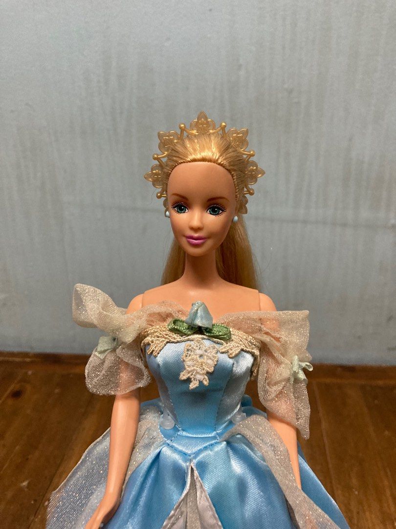 Barbie Sleeping beauty, Hobbies & Toys, Toys & Games on Carousell