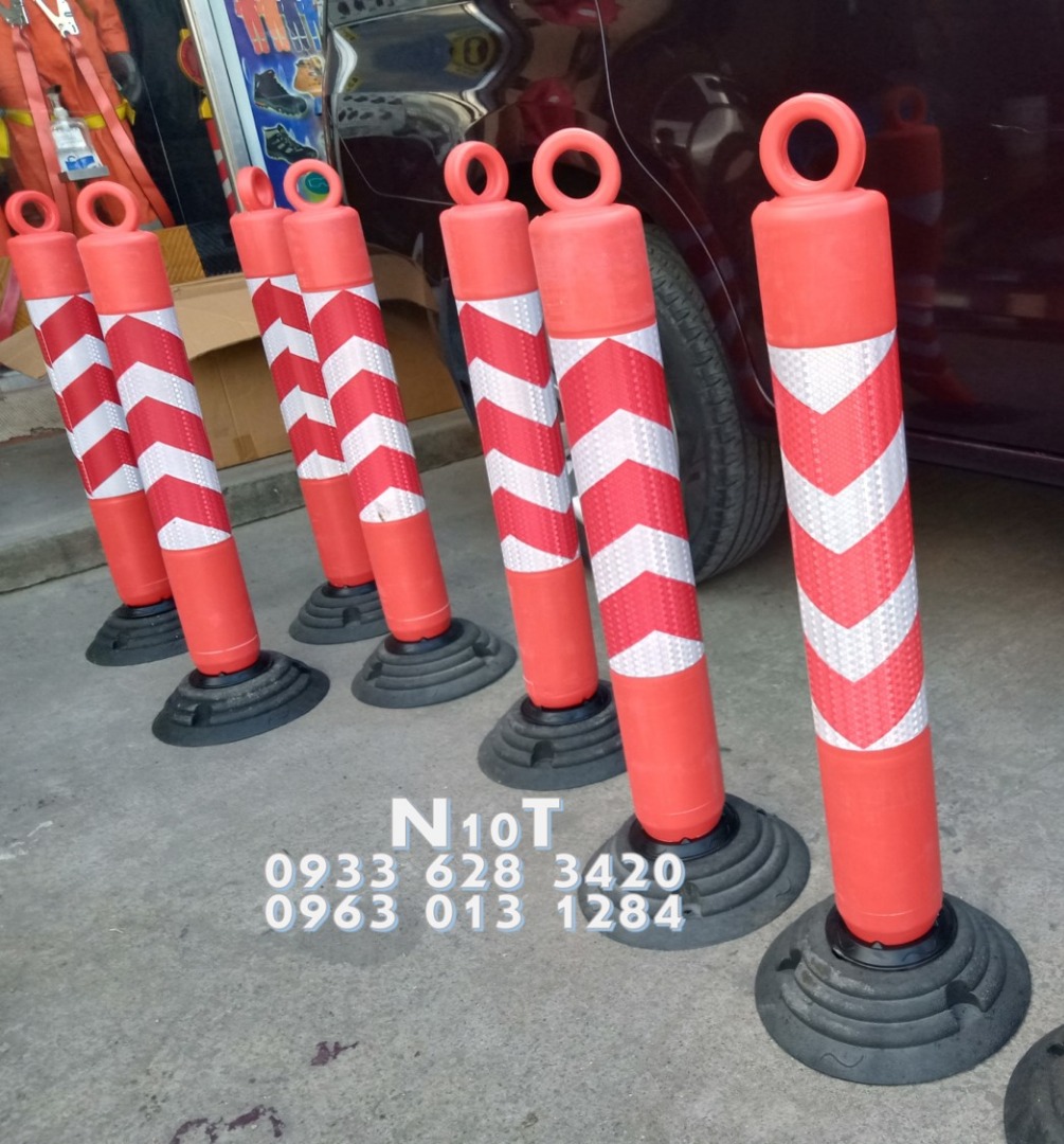 Boundable Bollard post With Reflective 30 inches height, Looking For on ...