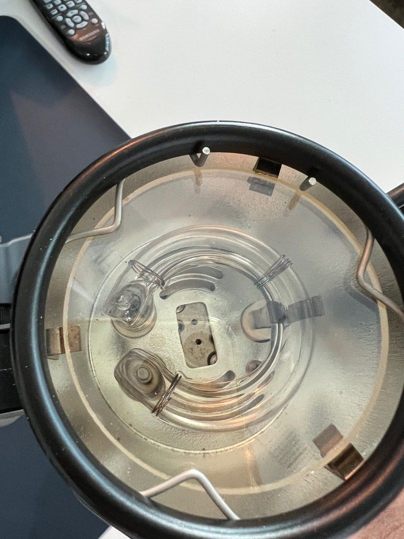 Broncolor Picolite 1600w/s with snoot and honeycomb set, Photography ...