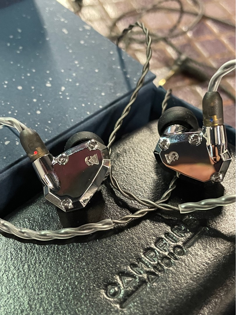 Campfire Andromeda S limited edition 鋼仙女座 earphones 90%new, 音響器材, 可攜式音響 ...