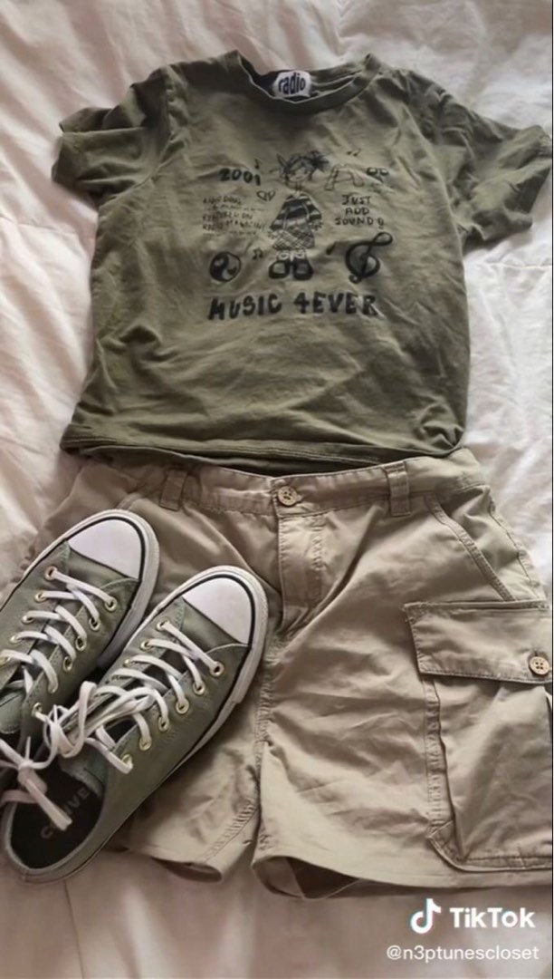 cargo jeans oneil coksu, Fesyen Wanita, Pakaian Wanita, Bawahan di ...