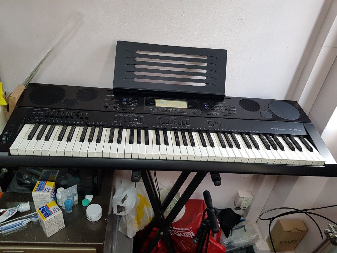 Casio Piano WK-7500, Hobbies & Toys, Music & Media, Musical Instruments ...
