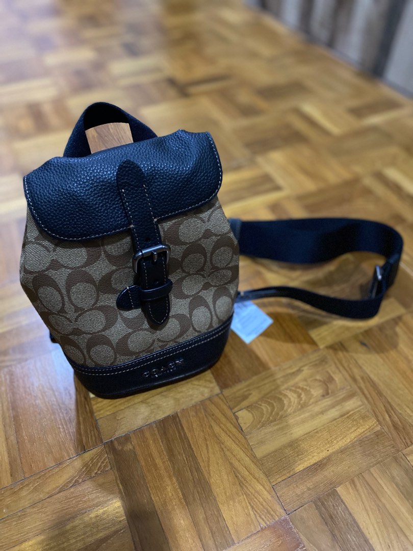 Coach Hudson SM pack, Men's Fashion, Bags, Sling Bags on Carousell