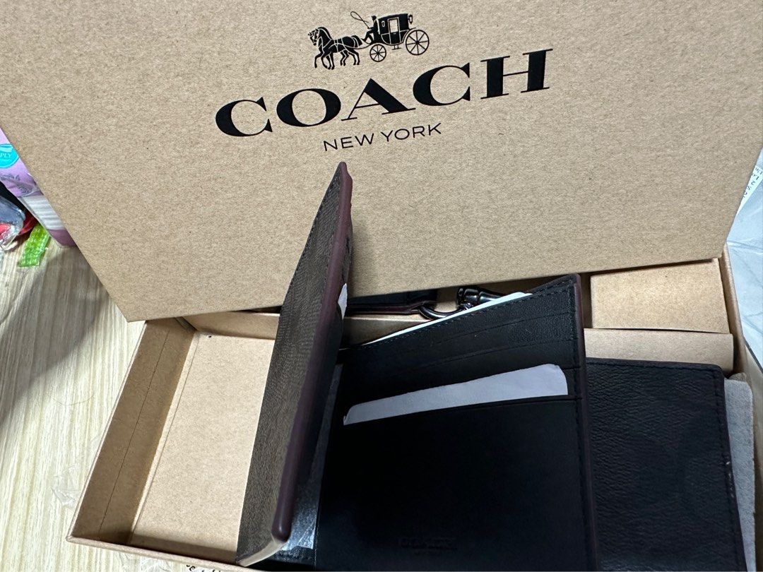 Coach Men Wallet Special Red Lining, Men's Fashion, Watches ...