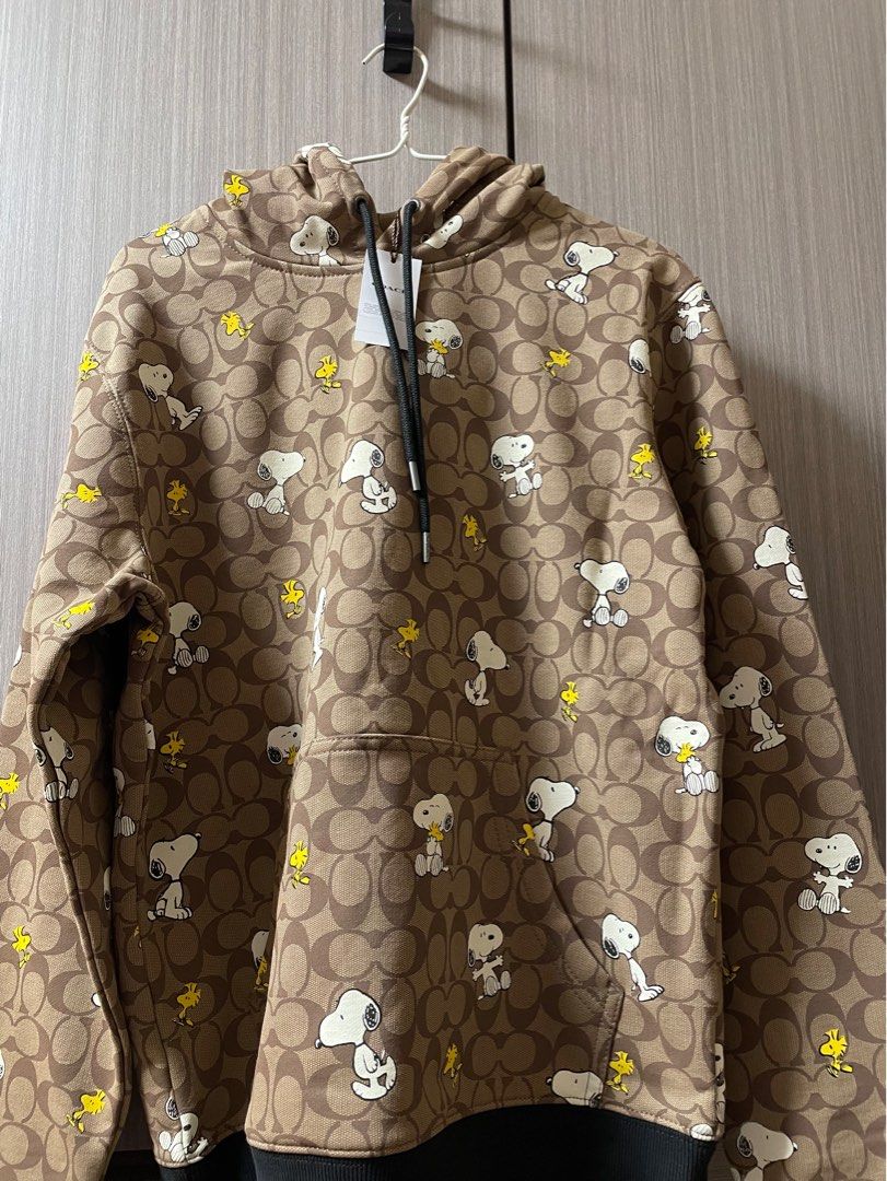 Coach x Snoopy collection, 男裝, 上身及套裝, 衛衣 - Carousell