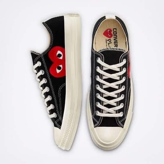 Converse Low Cdg, Men's Fashion, Footwear, Sneakers on Carousell