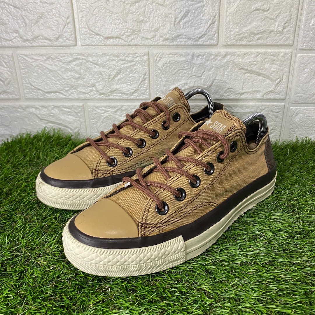 Converse Lowcut Brown, Women's Fashion, Footwear, Sneakers on Carousell