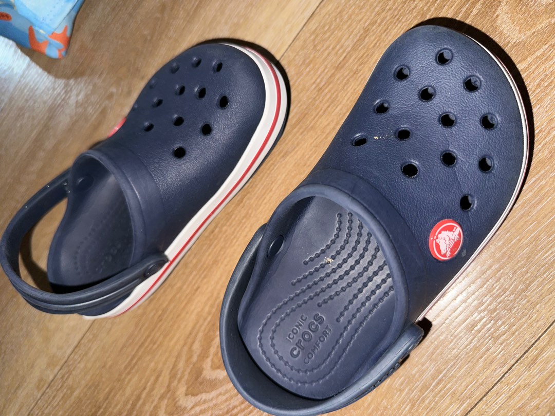 crocs c10, Babies & Kids, Babies & Kids Fashion on Carousell
