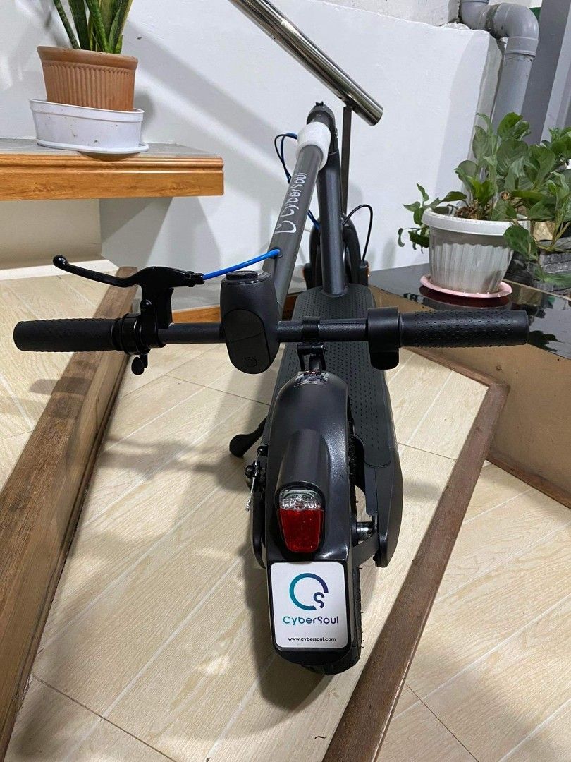 CYBERSOUL X3 PRO ELECTRIC SCOOTER, Sports Equipment, Sports & Games ...