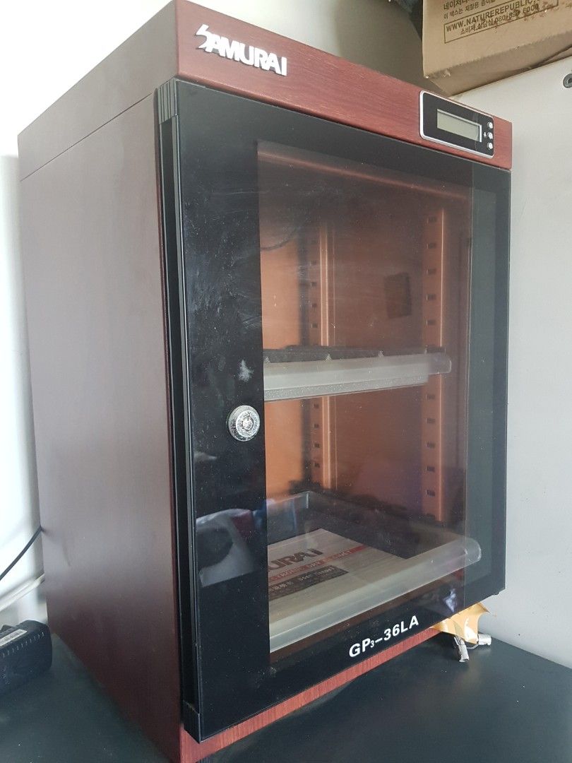 Digital Dry cabinet for camera equipment, Photography, Photography ...