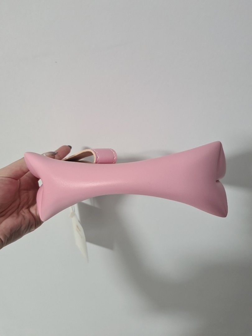 Disney Snow White Pouch, Women's Fashion, Bags & Wallets, Purses ...