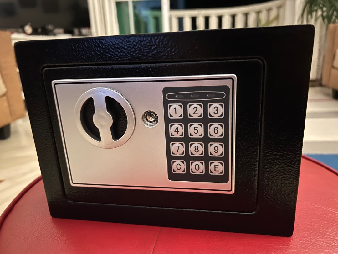 Electronic safe, Furniture & Home Living, Security & Locks, Safe on ...