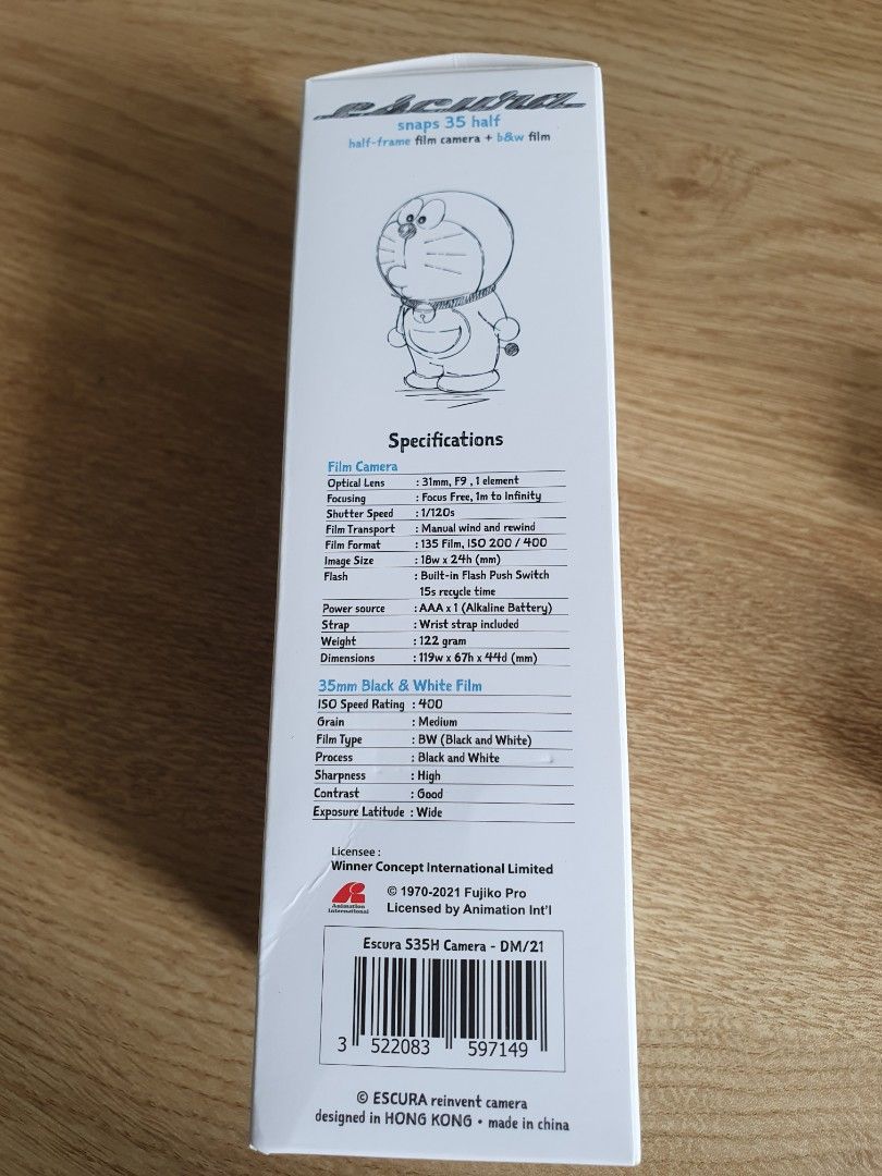 [BNIB]Escura Doraemon half-frame Film Camera + b&w film, Photography ...