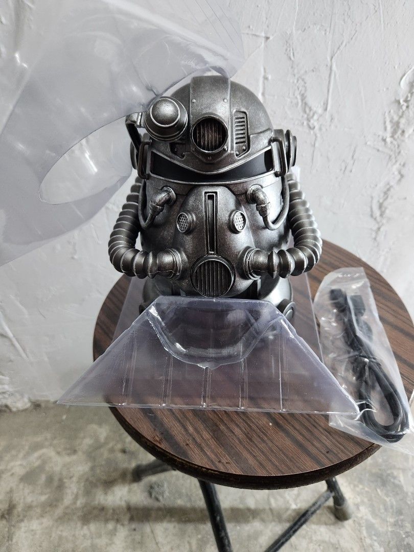 Fallout 76 psT-51 POWER ARMOR STATUE AND SPEAKER -, 音響器材, Soundbar、揚聲器 ...