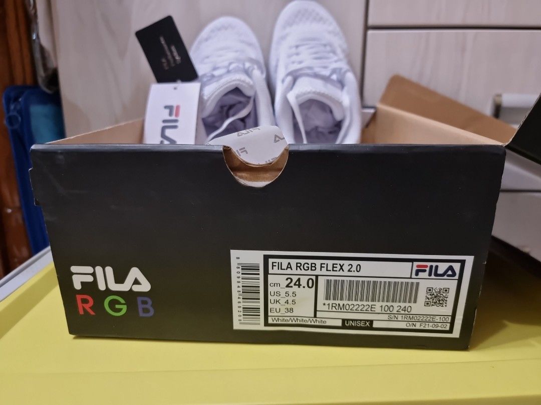Fila RGB FLEX 2.O, Luxury, Sneakers & Footwear on Carousell