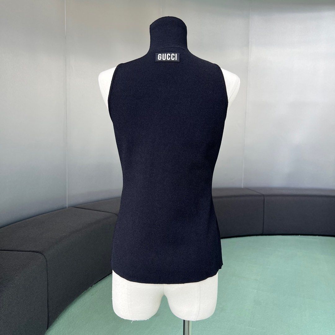Gucci Turtle Neck Knit, Luxury, Apparel on Carousell
