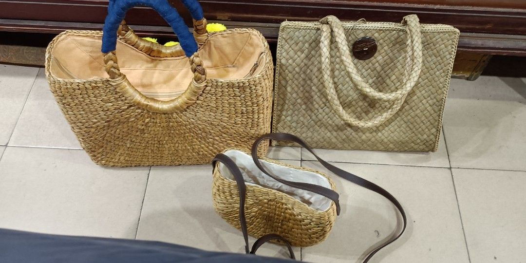 Hangbag rotan anyaman vintage, Women's Fashion, Bags & Wallets, Cross ...