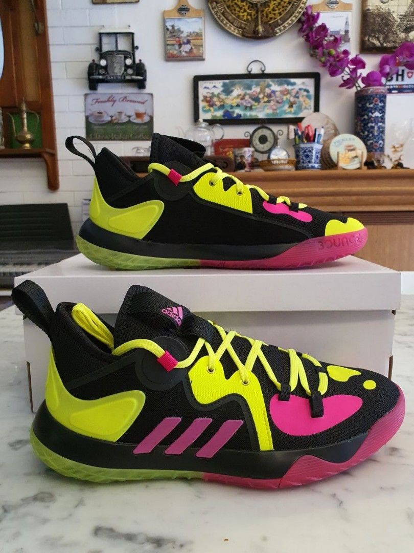 Harden Stepback 2 US8 Basketball Shoe, Men's Fashion, Footwear ...