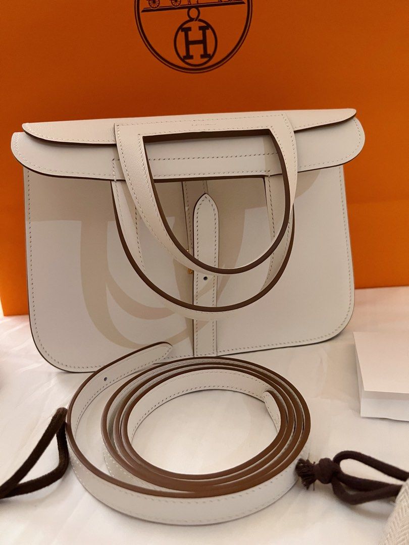 Hermes Halzan 25, Luxury, Bags & Wallets on Carousell