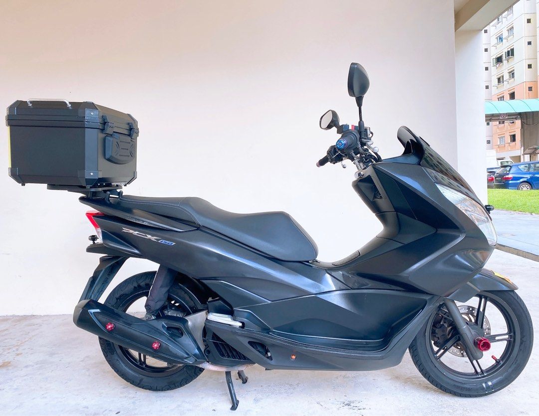 Honda PCX150 CHEAP AND NEGOTIABLE | Black Motorcycle Bike Class 2B ...