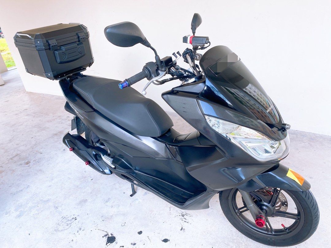 Honda PCX150 CHEAP AND NEGOTIABLE | Black Motorcycle Bike Class 2B ...
