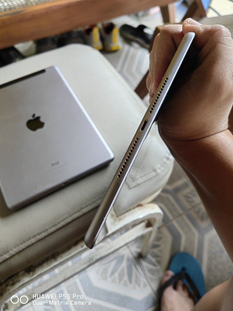 IPad 6th gen 128gb with sim slot ios 16.2 ntc zpa model, Mobile Phones ...