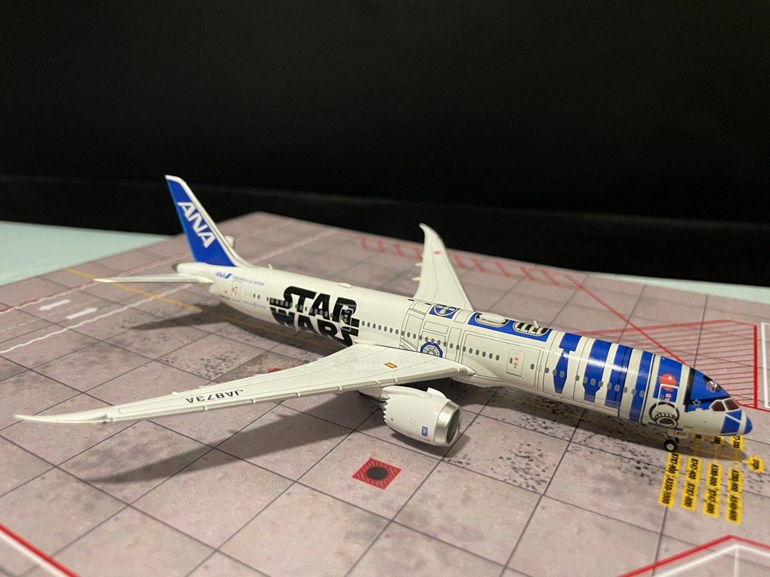 JC Wings 1/400 ANA Star Wars R2-D2 livery 787-900 JA873A full die cast ...