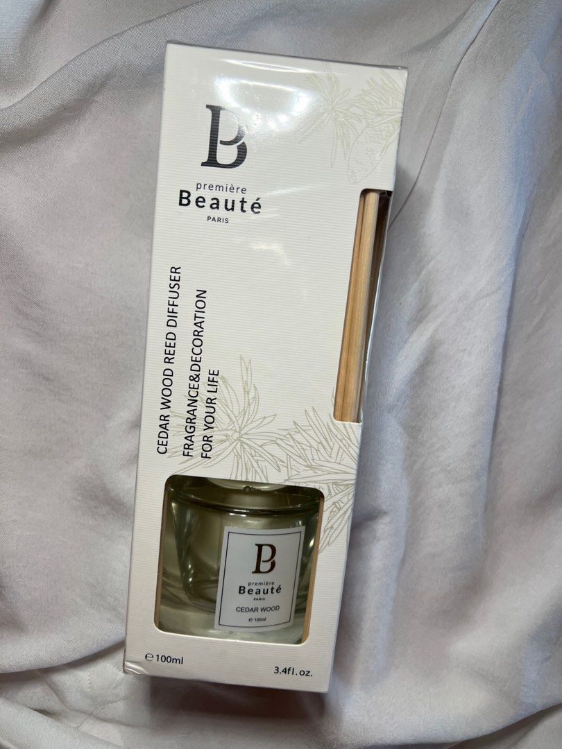 KKV Premiere Beaute Cedaw Wood Reed Diffuser 100 ml, Perabotan Rumah di Carousell