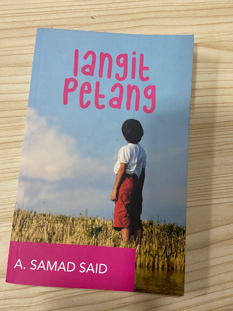 LANGIT PETANG, Hobbies & Toys, Books & Magazines, Storybooks on Carousell