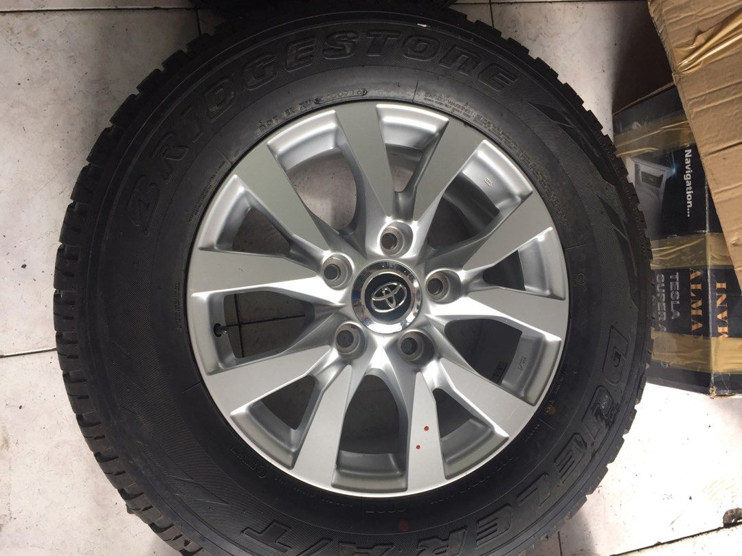 LC200 Stock Mags & Tires, Car Parts & Accessories, Mags and Tires on ...