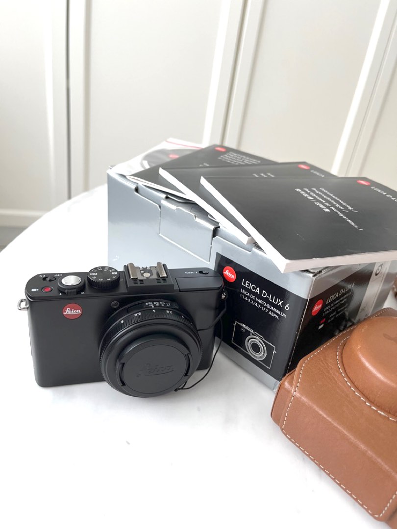 Leica D Lux 6, Like New Full Box Set, Photography, Cameras on Carousell