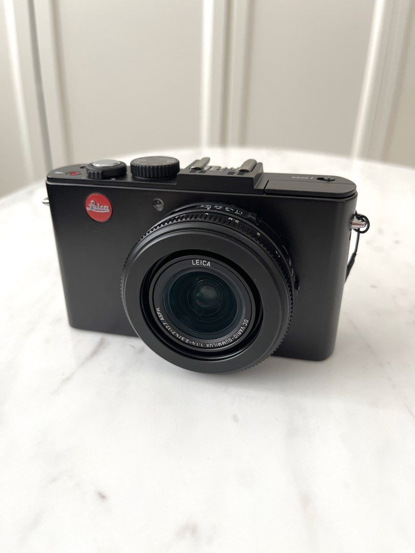 Leica D Lux 6, Like New Full Box Set, Photography, Cameras on Carousell