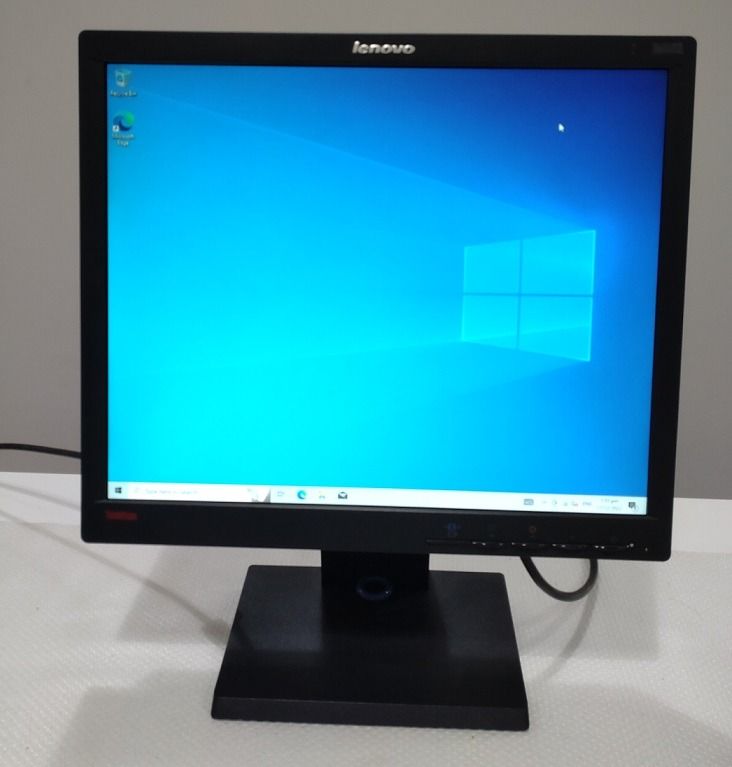 Lenovo ThinkVision L171P 17-inch LCD Monitor, Computers & Tech, Parts ...